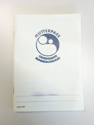 Mutterpass: Erklärung der Abkürzungen | RTL.de