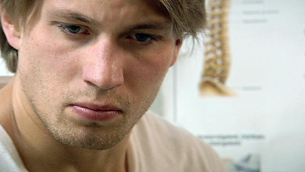 Das Spiel mit der Erinnerung: Endlich Hilfe für Dominik? | RTL.de