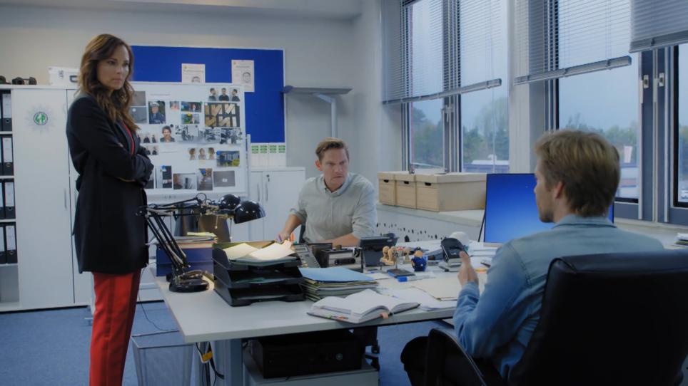 Nach der Enthüllung: Robert ist sauer auf Viktoria | RTL.de