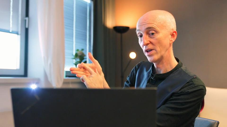 "Im Vordergrund steht die Einfachheit": Drew Colby zeigt die vielen ...