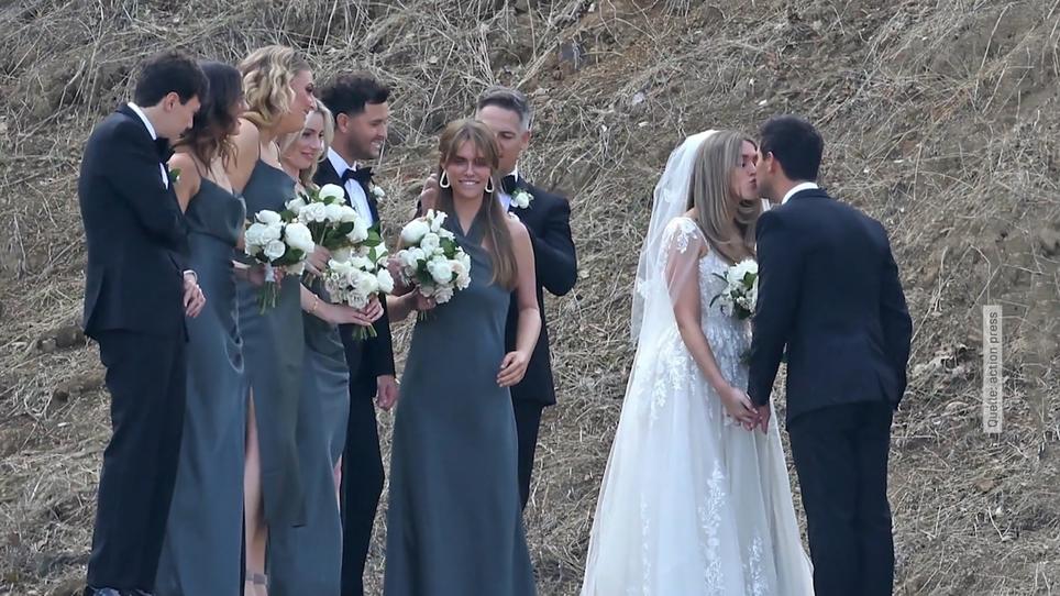 Ein Jahr nach der Verlobung: Taylor Lautner feiert romantische Hochzeit ...