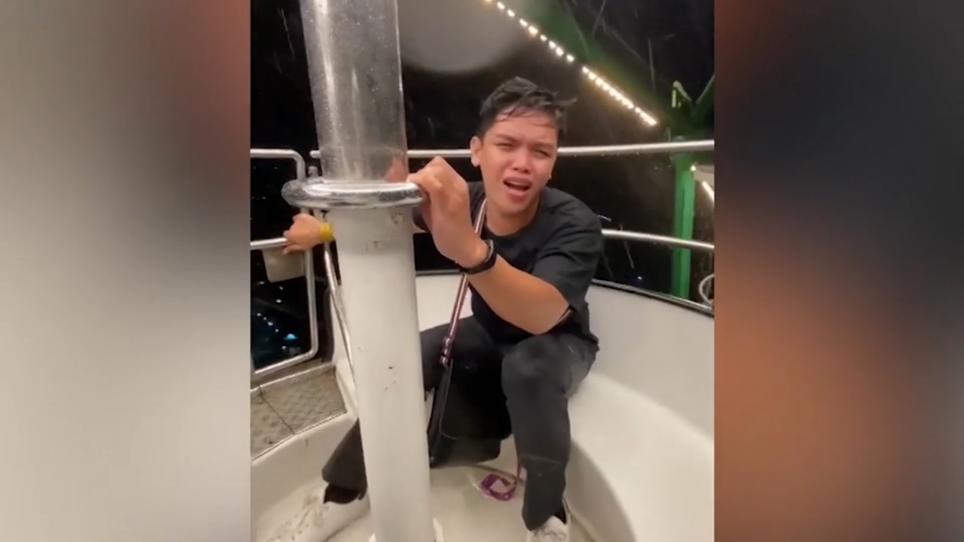 Nichts für schwache Nerven!: Unwetter schockt Jungs bei Fahrt auf Riesenrad | RTL.de