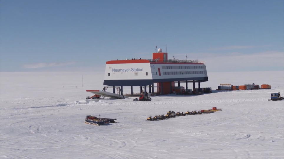 Forschungsalltag: Arbeit und Leben auf der Neumayer-Station III | RTL.de