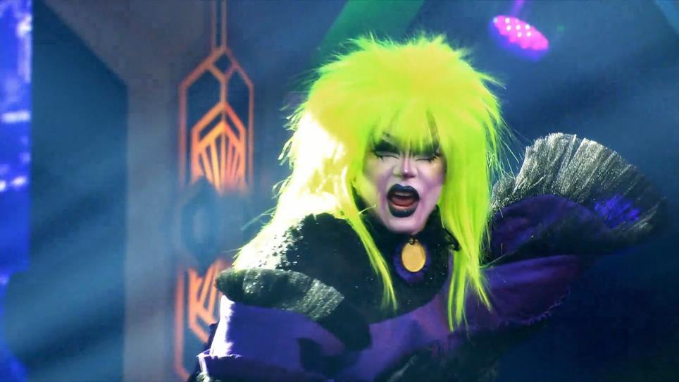 Als P!nk bei "Viva la Diva": Drag Queen "Victoria Mad" bringt die Bude ...