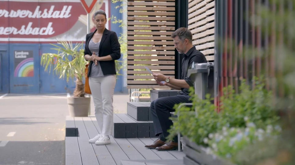 „Unter uns“-Folge vom 08.09.23: Ute gibt Dominic Evas Brief | RTL.de