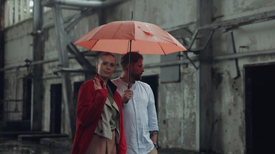 Making of vom GZSZ-Showdown: Serien-Stars zwischen Action und Regen ...