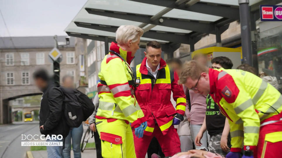 Dringender Notruf: Kind mit Atemnot - Jede Sekunde zählt | RTL.de