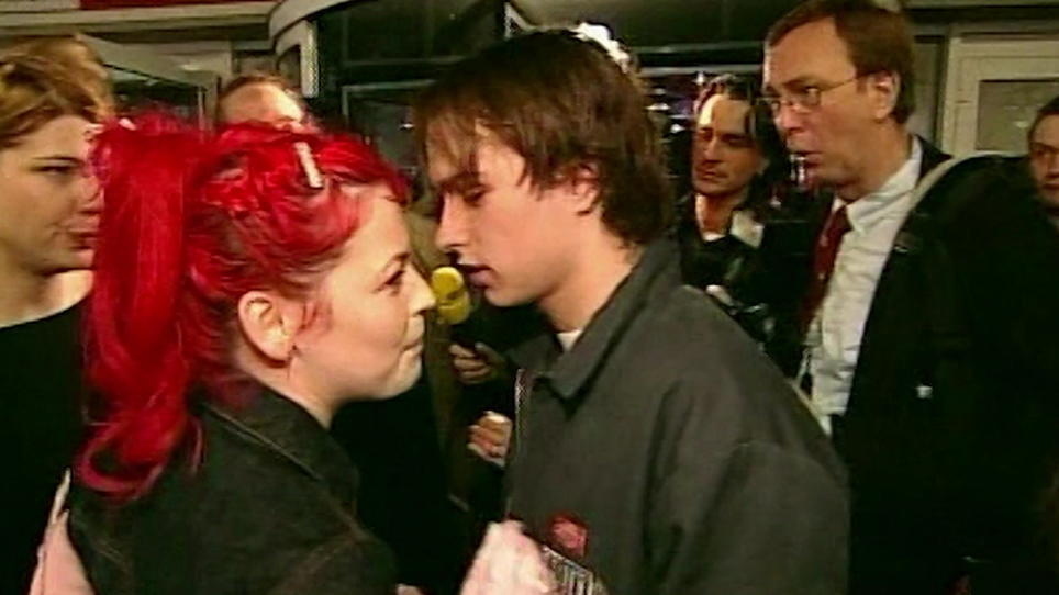 Das enthüllt die Doku: Zerstörte Enie van de Meiklokjes die Band Echt ...