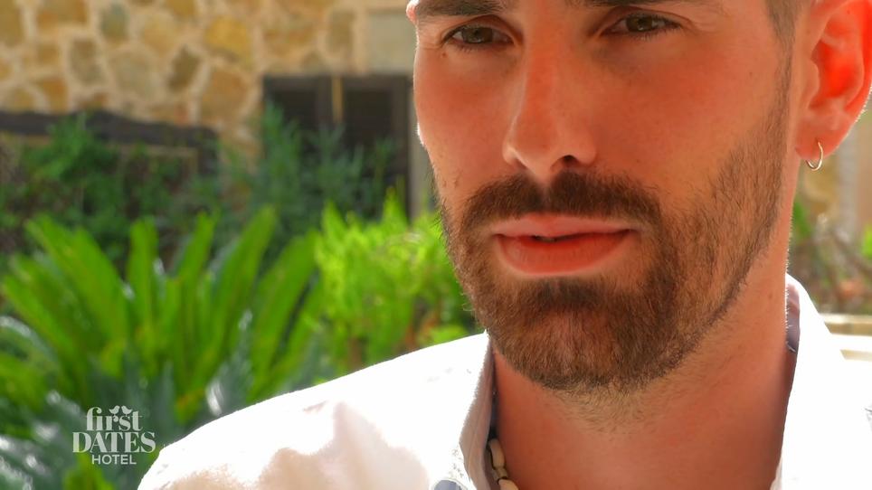 Fürs erste Treffen: Für Michael soll alles perfekt sein | RTL.de